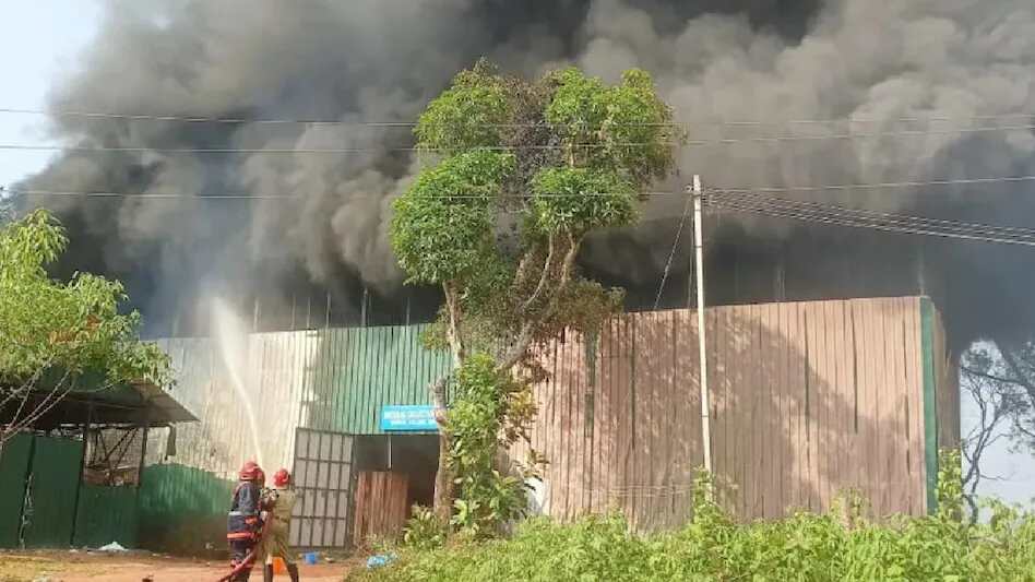 Fire breaks out at Indian Oil's campus in Haldia, 3 killed and 35 ...