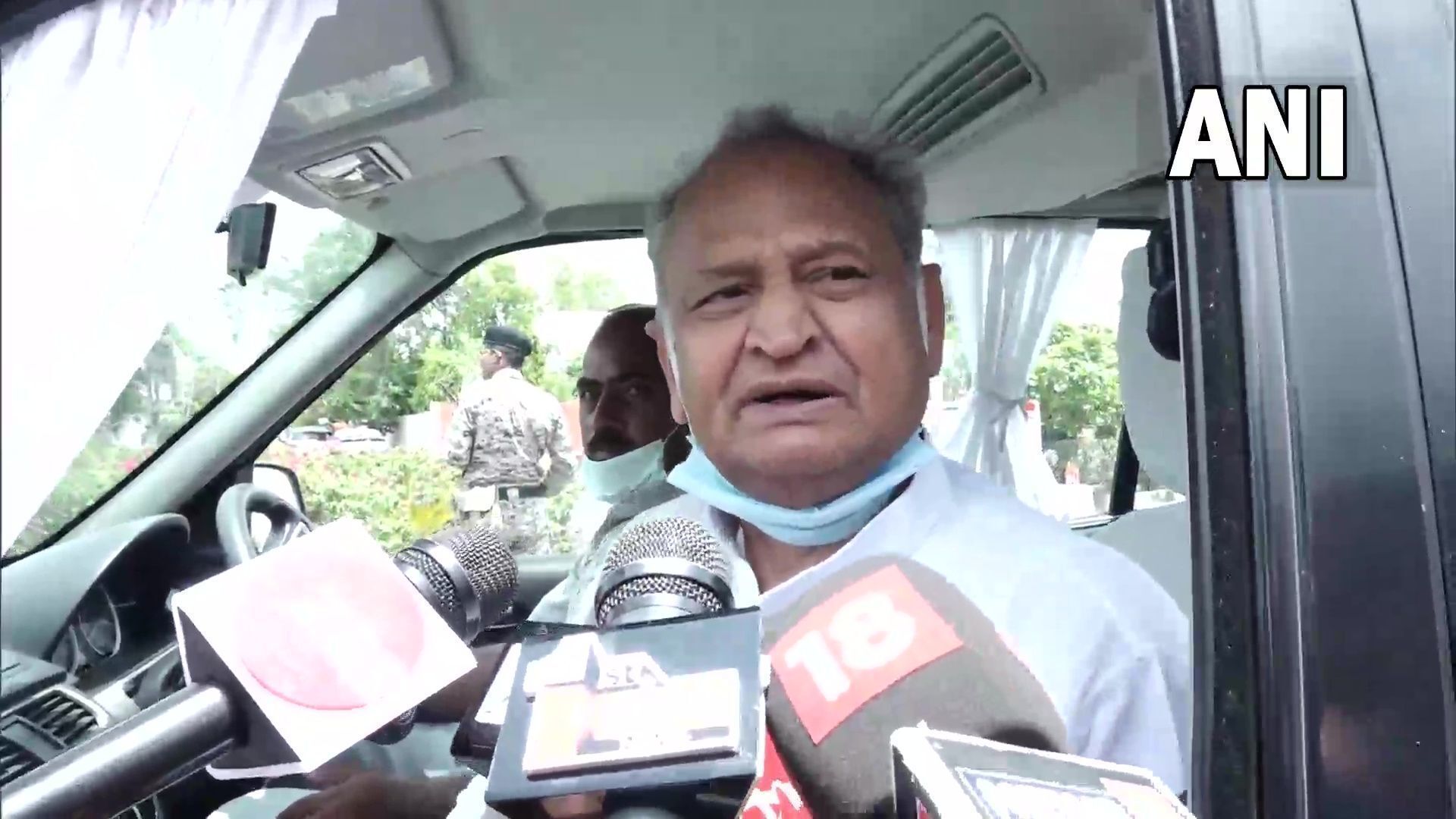 CM Rajasthan, CM Ashok gehlot, Ashok gehlot target modi govt, cbi raid, cbi raid on cm ashok ...