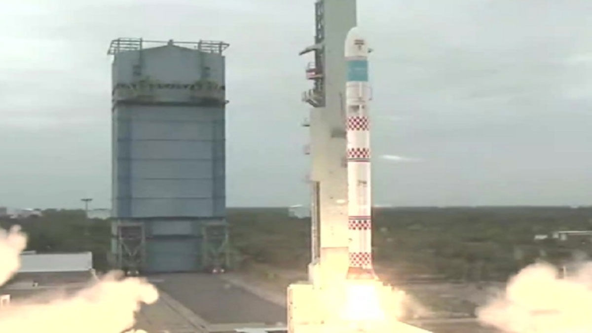 ISRO, ISRO sslv mission, isro created history, india's first small ... ISRO, ISRO sslv mission, isro created history, india's first small ...