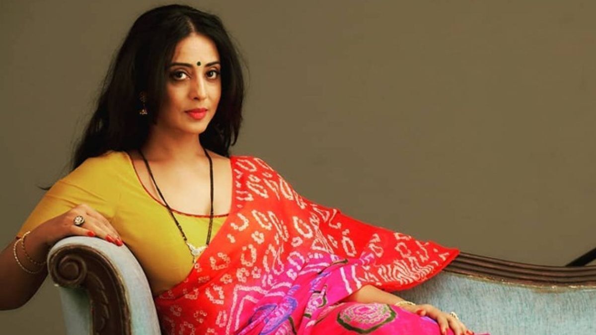 CONFIRMED! Mahie Gill Is Secretly Married To Ravi Kesar, All You Need ...